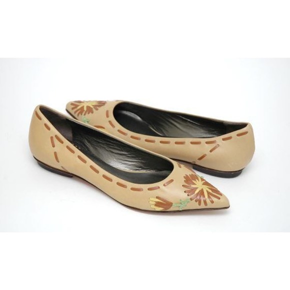 Isabella Fiore | Shoes | Isabella Fiore Glee Leather Lace Flat Ballet ...